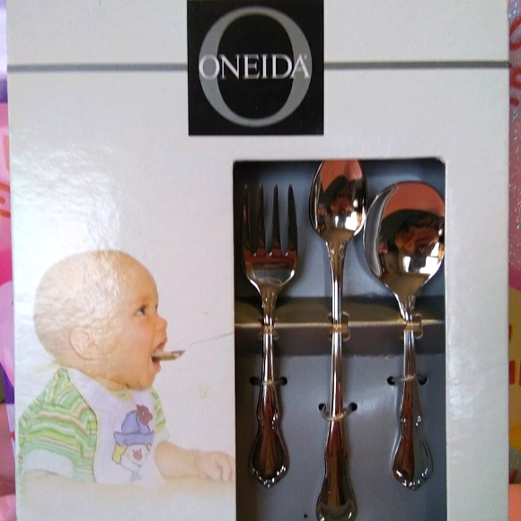 Oneida | Dining | Oneida 3 Piece Baby Flatware Set In Box | Poshmark